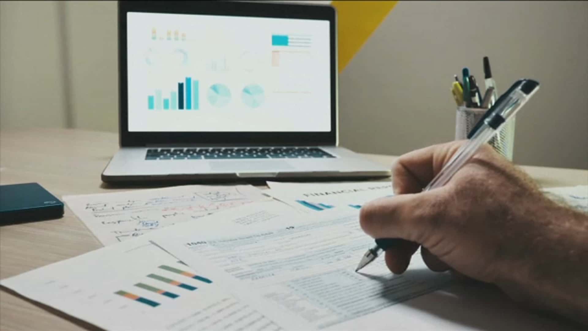 Over 1.4M Californians Can Still Get Their Middle-Class Tax Refund ...